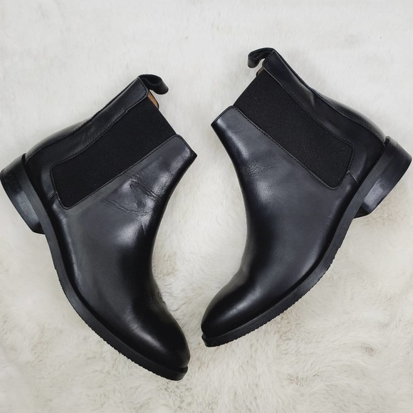 Everlane | Shoes | Nwt Everlane The Modern Chelsea Black Leather Ankle ...